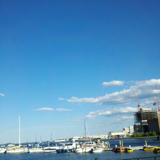 Boston Harborwalk - Waterfront - 12 tips from 3097 visitors