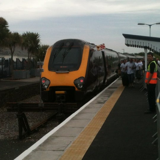 Newquay Railway Station (NQY) - Rail Station in Newquay