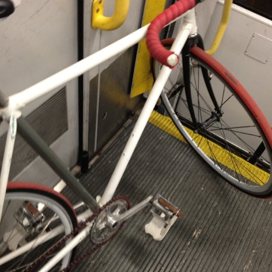 SACRT Light Rail Starfire Station - Folsom Blvd