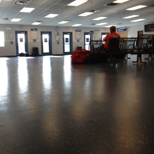 Greyhound Bus Lines - Bus Station in Tucson