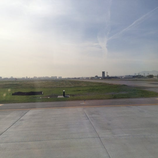 Photos at Intel Air Shuttle Santa Clara - Transportation Service in ...