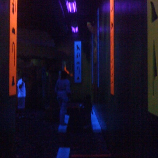 Adventure Quest Laser Tag - Arcade