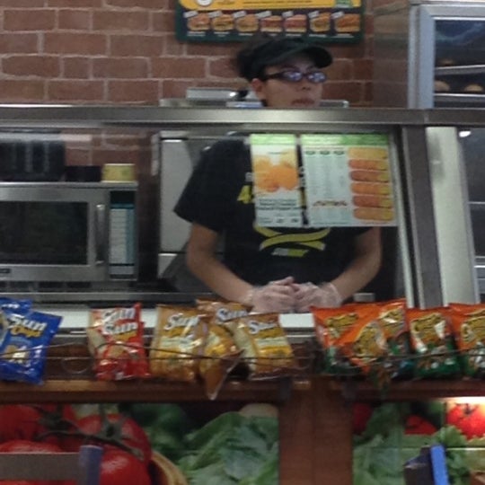 SUBWAY - Baylor University - 4 tips