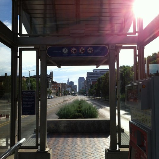 RTA Healthline - E 36th St (Masonic Square) Station - Central - 3600 ...