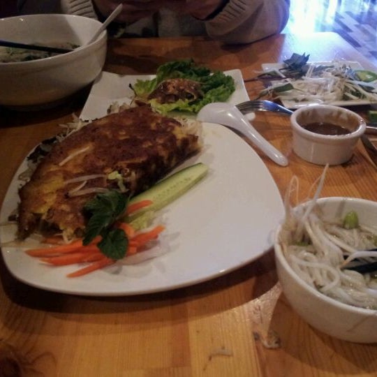 Photos at Hue Vietnamese Restaurant & Lounge - Bay View - 32 tips from ...