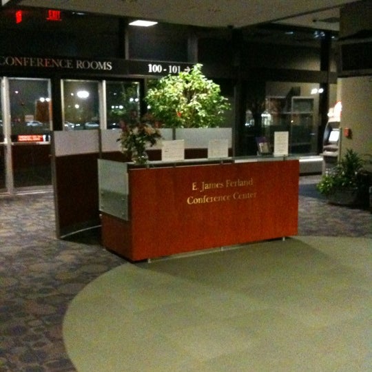 PSEG General Office - Office in Newark Central Business District