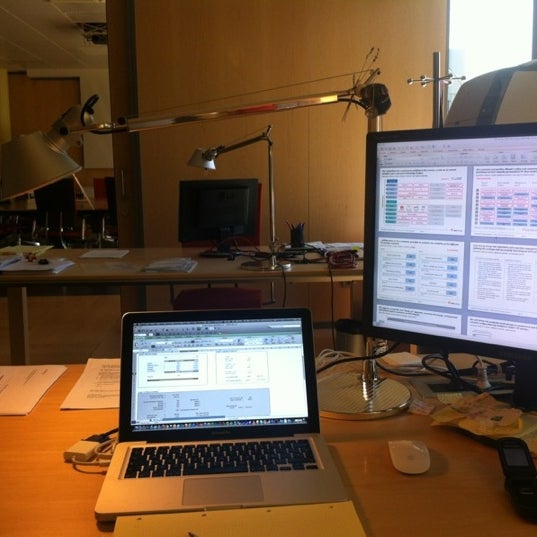 mmC Group Headquarters - Office in Pozuelo de Alarcón