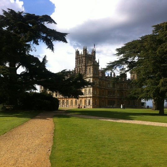 Highclere Castle - Castle in Highclere