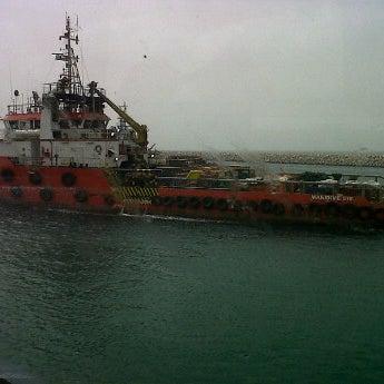 Marine Building Halul - Halul Island