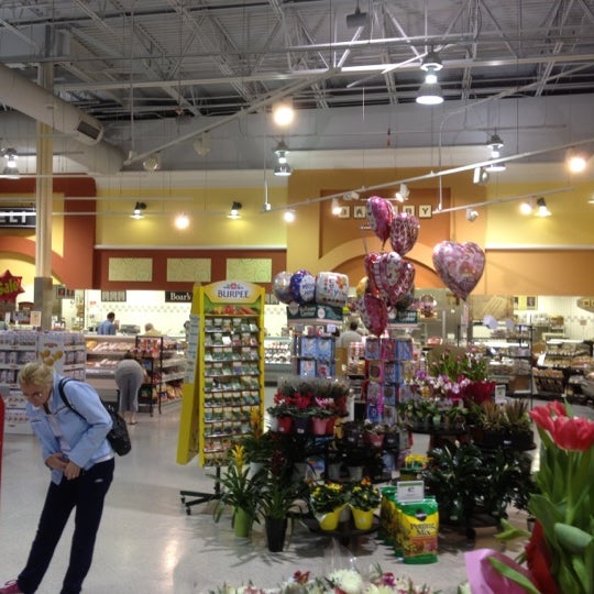 Publix - 4401 13th St