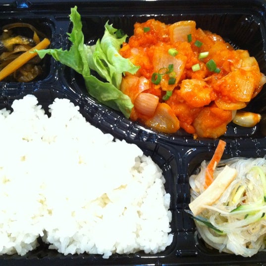 Cafe 527 Food Track - 南区荒川町5-27