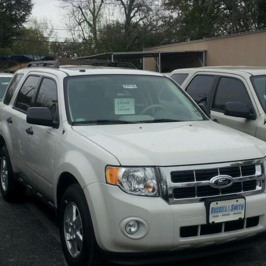 Russell and Smith Ford - Car Dealership in Houston
