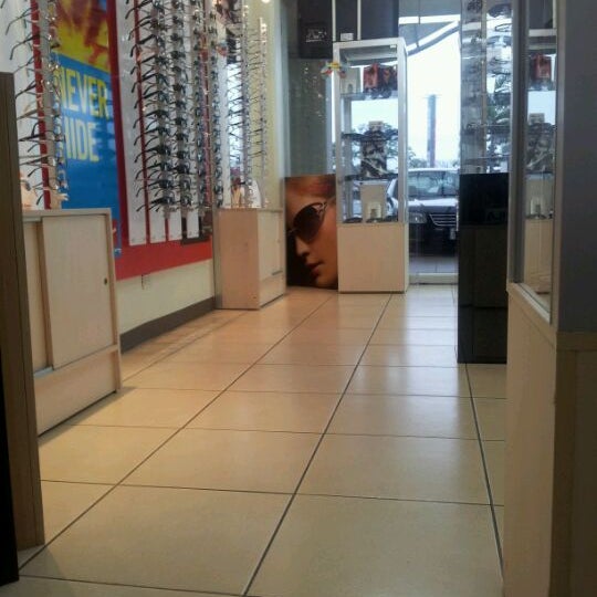 Optica Vision - Contiguo a Automercado en Lindora