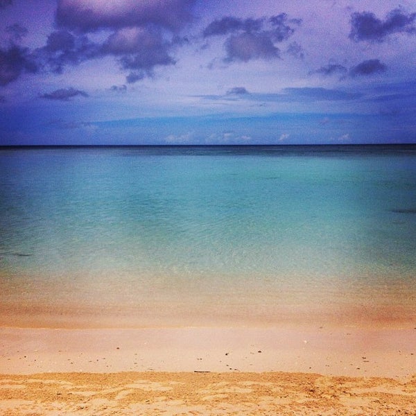 Tumon Bay Beach - Beach in Tamuning