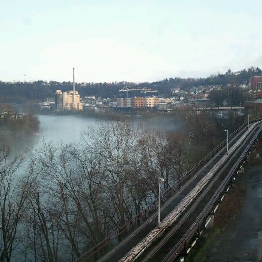 Knapp Hall - College Academic Building in Downtown Morgantown