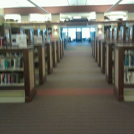 New Berlin Public Library - 10 tips