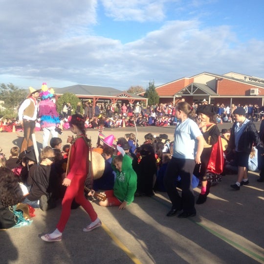 Berwick Primary School - 8 visitors