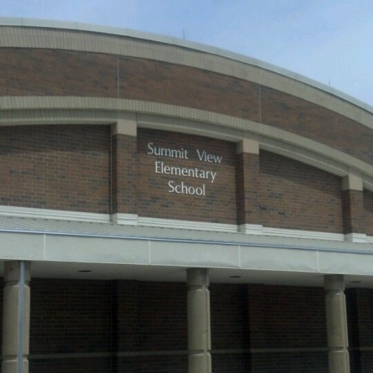 Summit View Elementary - 67 visitors