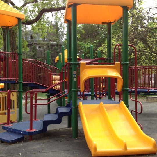 Patricia A. DiChiaro School - 373 Bronxville Rd