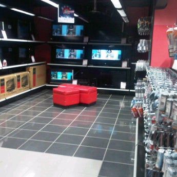 CompuMe - Electronics Store in Mohandesin