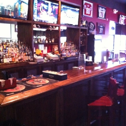 Sportin Woodys - Sports Bar in Tomball