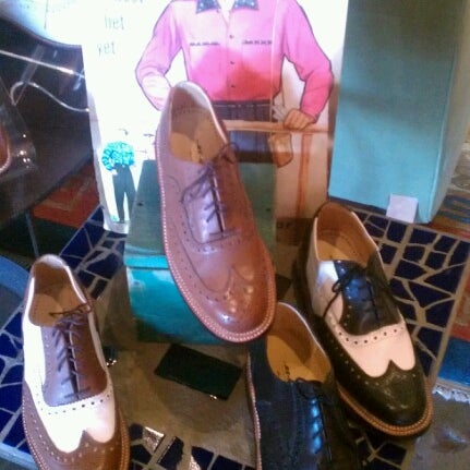 Remix Shoes - Mid-City West - Los Angeles, CA