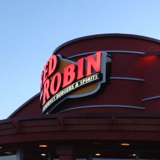 Photos at Red Robin Gourmet Burgers and Brews - 41 tips from 1806 visitors