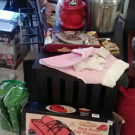 Photos at Swiss Colony Outlet - Cheese Shop in Monroe