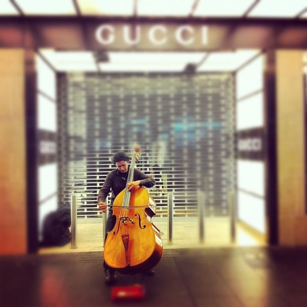 Gucci Auckland - Central Business District - 48 Queen Street