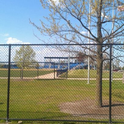 Robert Morris Baseball Field - 74 visitors