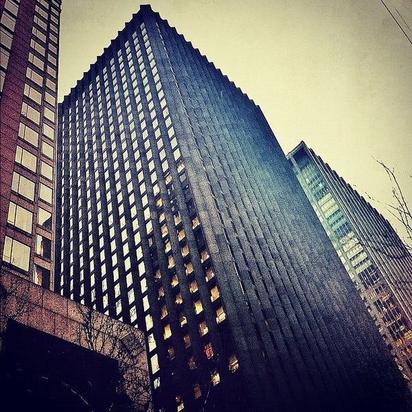 51 W 52nd St