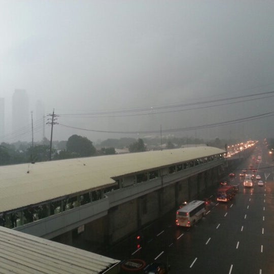MRT3 - Magallanes Station - Magallanes - Makati City, Makati City