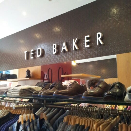 Ted Baker - Kildare Village