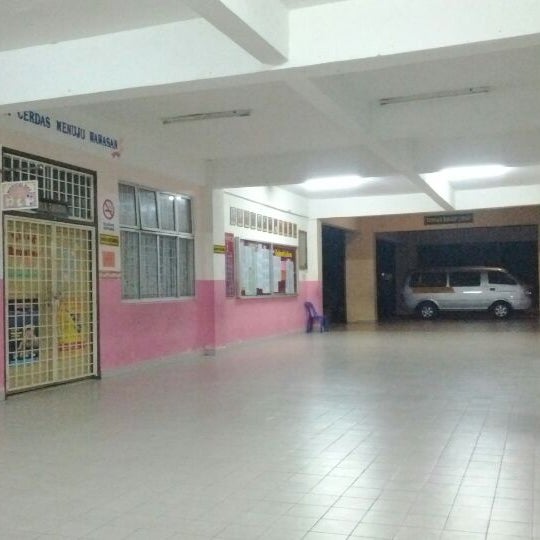 Sekolah Kebangsaan Tmn Bunga Raya 1 - Education