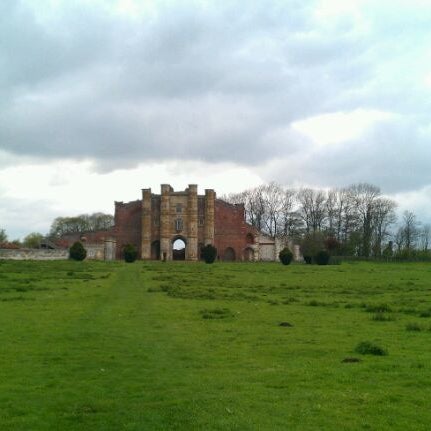 Thornton Abbey - Thornton Curtis