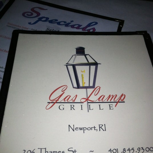 Gas Lamp Grille - American Restaurant in Newport