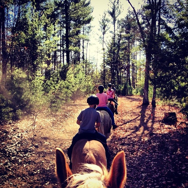 Lucky 7 Stables - Londonderry, NH