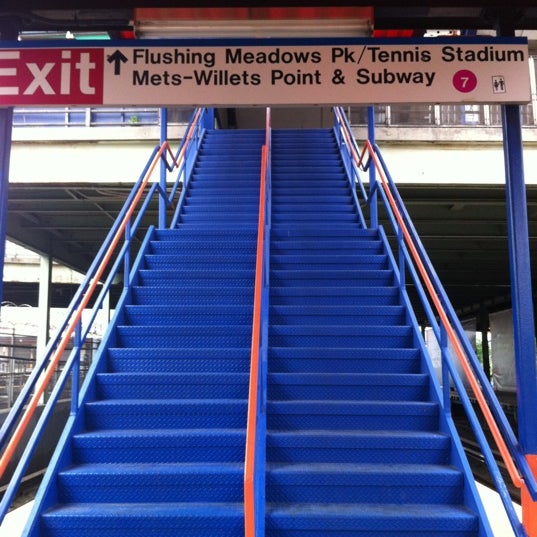 LIRR - Mets-Willets Point Station - Train Station in Flushing
