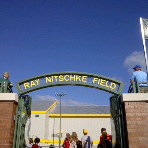 Ray Nitschke Field - 8 tips