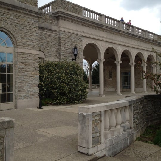 Ault Park - Park in Mount Lookout