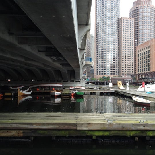 Evelyn Moakley Bridge - Bridge in Downtown Boston