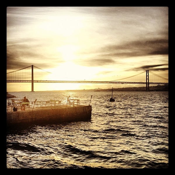 Atira-te ao rio - Almada, Lisboa