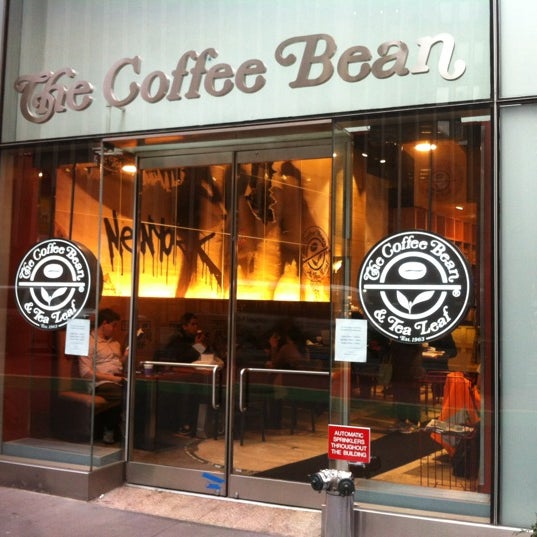 The Coffee Bean & Tea Leaf (Now Closed) - Coffee Shop in Garment District