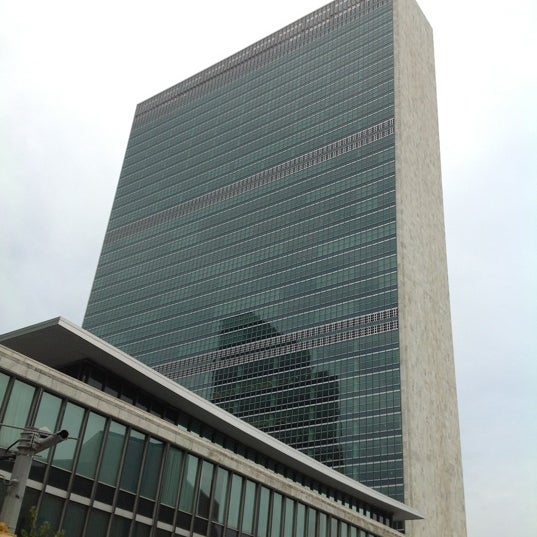 United Nations Secretariat Building - Government Building in New York