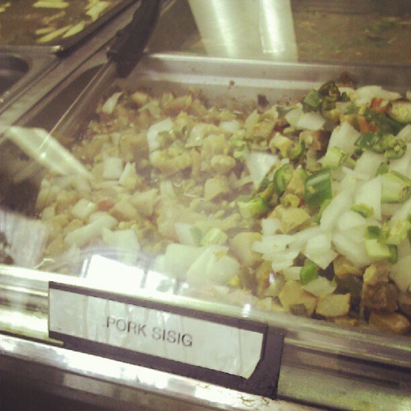 Manila Harbor Filipino Restaurant - Filipino Restaurant in San Marcos