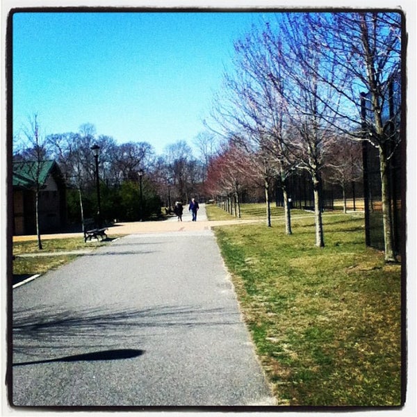 Raynor Park - Park in ronkonkoma