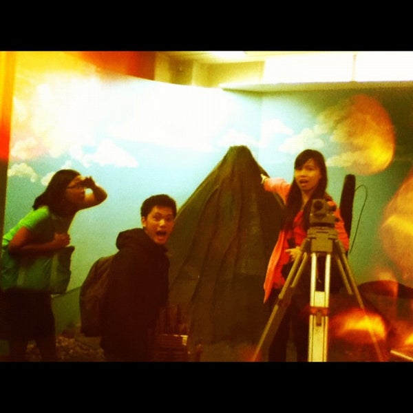 Photos at Philippine Institute of Volcanology and Seismology (PHIVOLCS ...