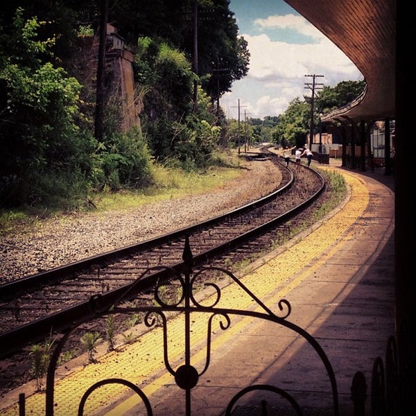 Photos at Amtrak Station - Staunton (STA) - Rail Station