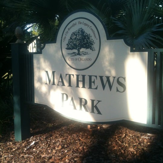 Mathews Park - Park in College Park