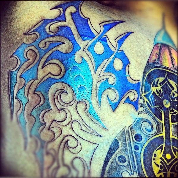 E.M. Prof Tattoo - Tattoo Parlor